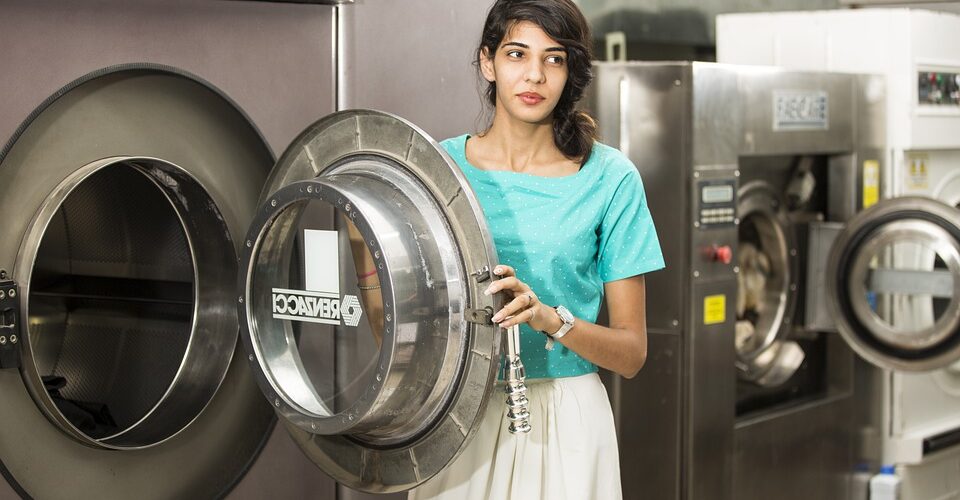 Laundry and Dry Cleaning Franchises | The 9 most profitable options