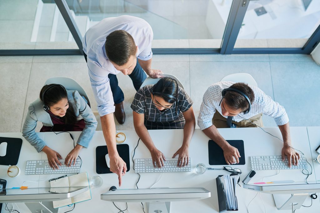 Job Vs Internship -What's The Difference Between The Both ...